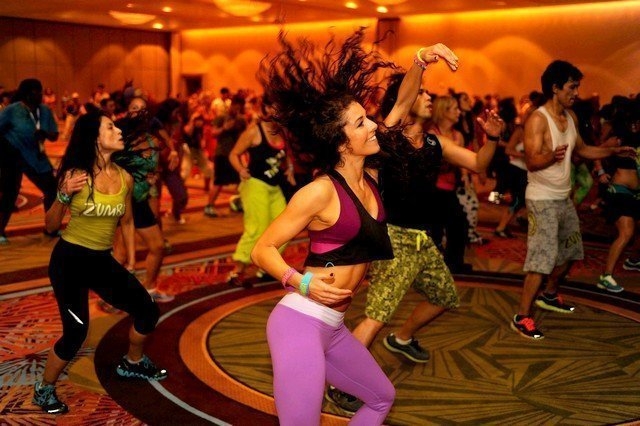 Zumba: é realmente tudo que falam que é? - Saúde Melhor
